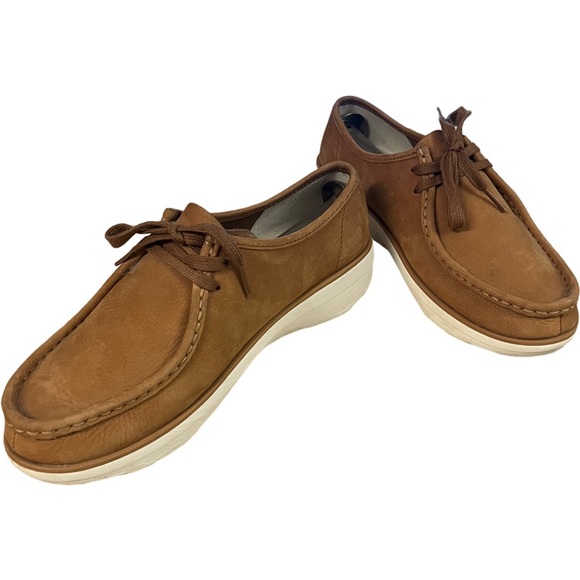Fitflop | Shoes | Fitflop Tan Loaff Moc Shoe Lace Up Soft Nuebuck ...